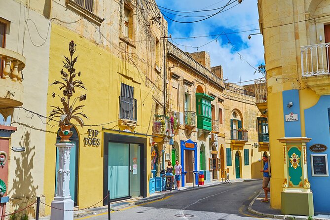 Small Group: Valletta and Central Highlights - Exploring Rabats Roman and Christian Roots