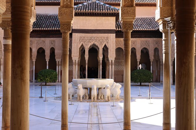 Small Group Visit to the Alhambra With Tickets Included - Customer Reviews and Experiences