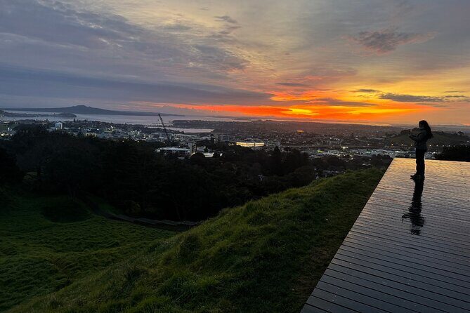 Small Group Waitomo and Rotorua including Te Puia Tour - FAQ