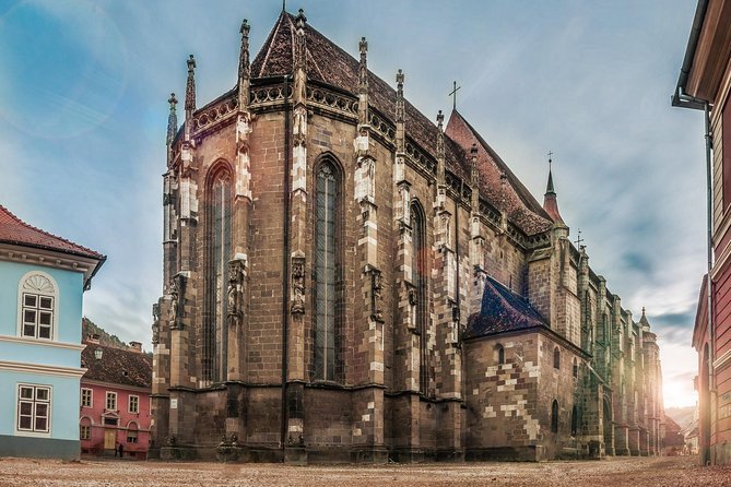 Small Group Walking Tour Of Brasov Old Town - Capturing Memorable Moments on Camera