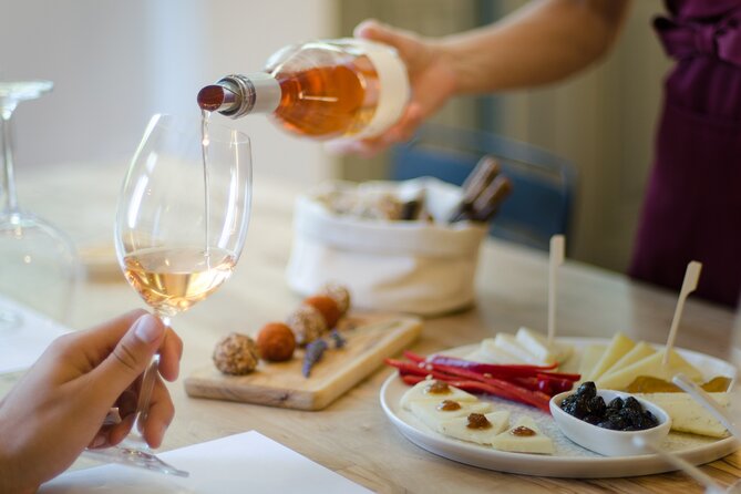 Small-Group Wine Tasting Activity in West Chania - Key Points