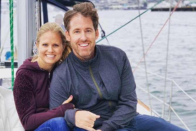Small-Group Yacht Sailing Experience on San Diego Bay - Key Points