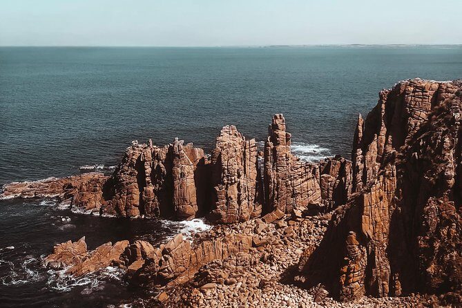 Small Tour (8 ppl) Phillip Island Hike & Penguin Parade Day Tour - Key Points