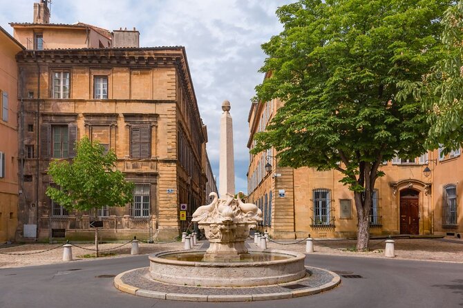 Small Versailles of Provence & Calissons tasting. Marseille port - A Closer Look at the Tour Experience