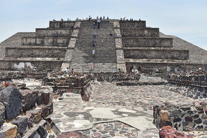 Small VIP Group: Teotihuacan Pyramids and Shrine of Guadalupe with lunch - Who Is This Tour For?