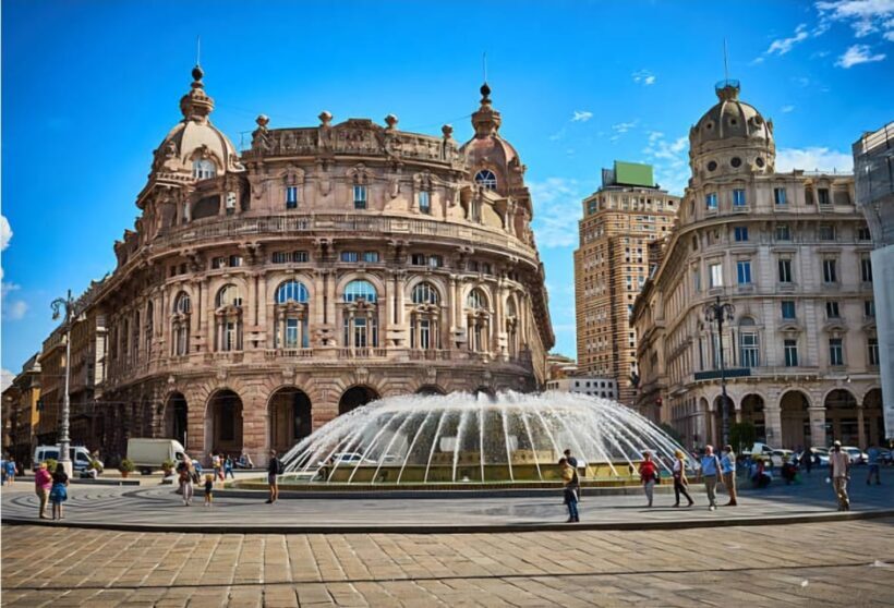 Smart guiding around a city with unique features. - What Makes This Tour Stand Out?