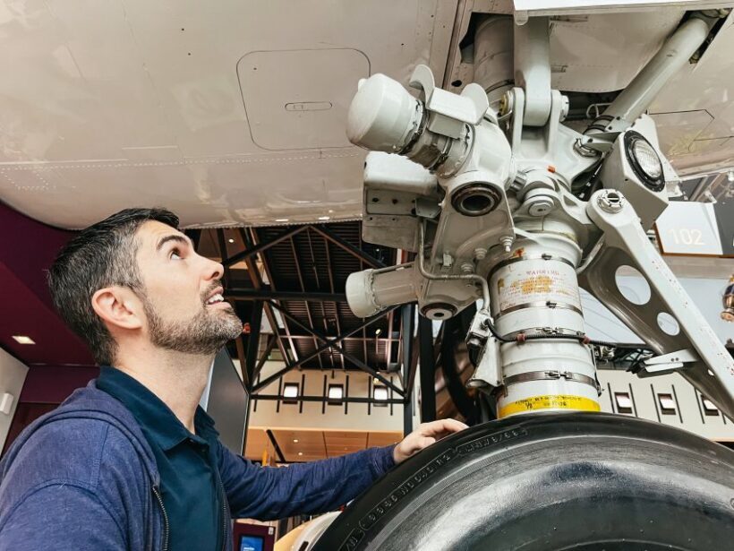 Smithsonian Air & Space Museum Guided Tour 8ppl Max - Inside the Museum: What You Can Expect