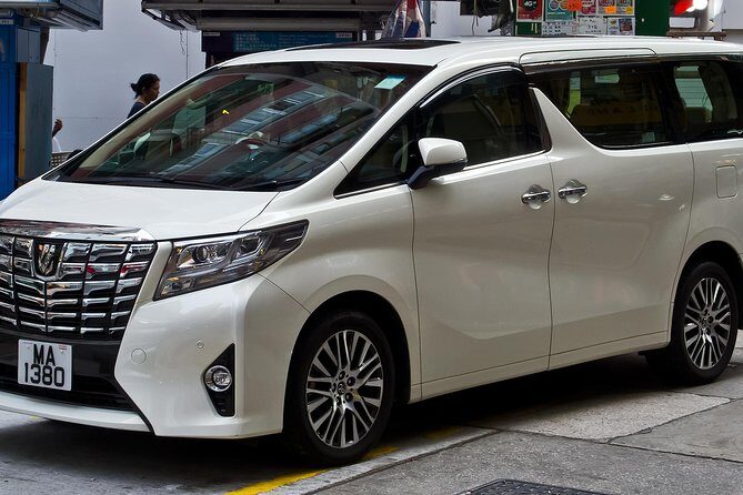 Smooth Departure Transfer by Car from Agra to Lucknow - Practical Details