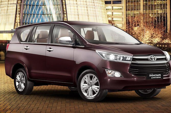 Smooth Departure Transfer by Car from Agra to Lucknow - FAQs