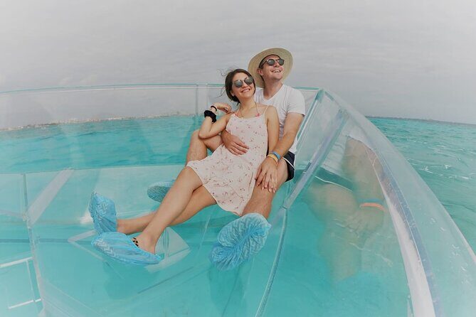 Snap, Smile & Float: The Ultimate Transparent Boat Ride - An In-Depth Look at the Tour Experience