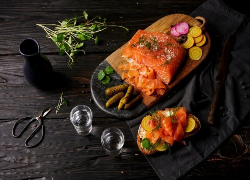 Snaps, Hygge and Nightlife Tour in Stockholm Old Town Bars - Analyzing the Value