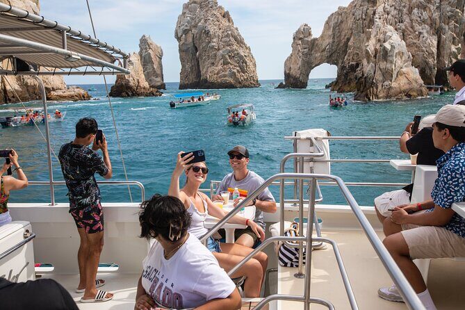 Snorkel, Lunch & Sail in Cabo San Lucas - An In-Depth Look at the Cabo Snorkel, Lunch & Sail Tour