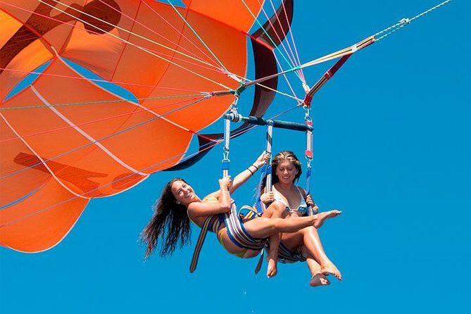 Snorkel & Parasail from Cancun - Key Points