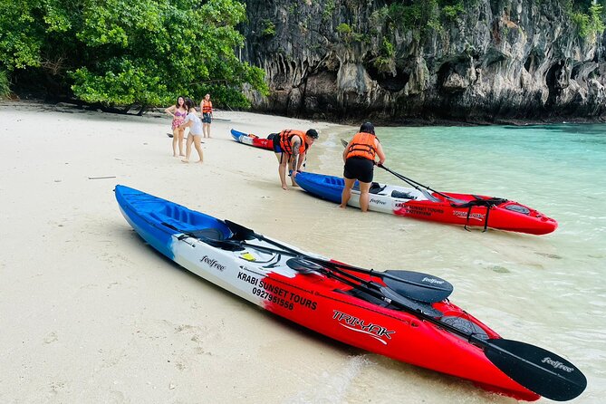 Snorkeling and Kayaking Tour at Hong Islands From Krabi - Who Should Consider This Tour?