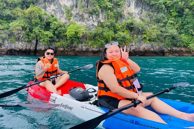 Snorkeling and Kayaking Tour at Hong Islands From Krabi - The Sum Up