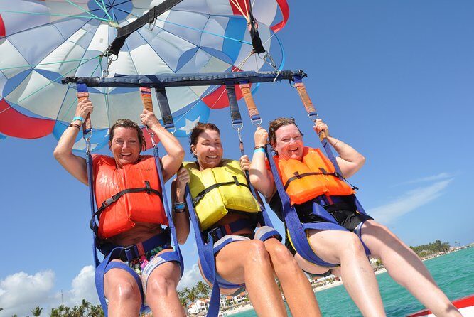 Snorkeling Catamaran Tour & Parasailing - An In-Depth Look at the Experience