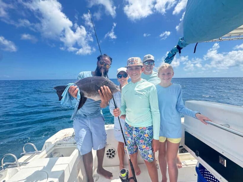 snorkeling, swimming pigs , turtles, harbor tour - Key Points