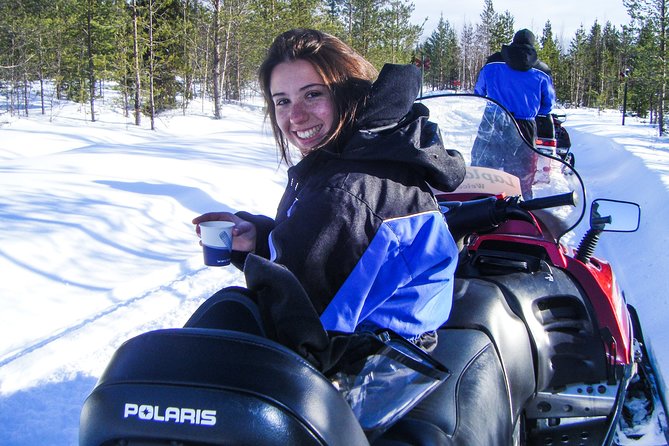 Snowmobile Safari in the Nature - Morning start - FAQ: Practical Questions Answered