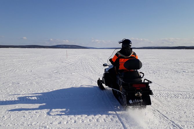 Snowmobile Safari to Lake Inari, meet & feed Reindeers, Lunch - Who Should Consider This Tour?