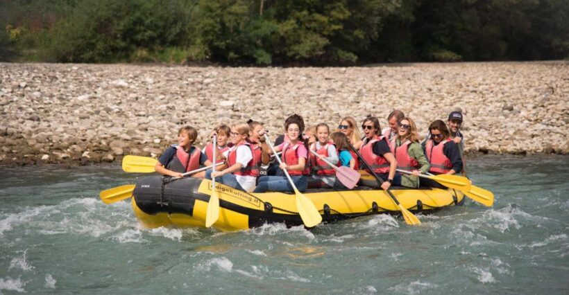 Soft-rafting at sunset and aperitif in Piazza Erbe - An Exciting Twist on Verona’s Scenic Sights: Soft-Rafting at Sunset and Aperitif in Piazza Erbe