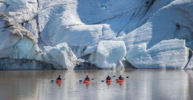 Sólheimajökull: Guided Kayaking Tour on the Glacier Lagoon - The Experience in Detail