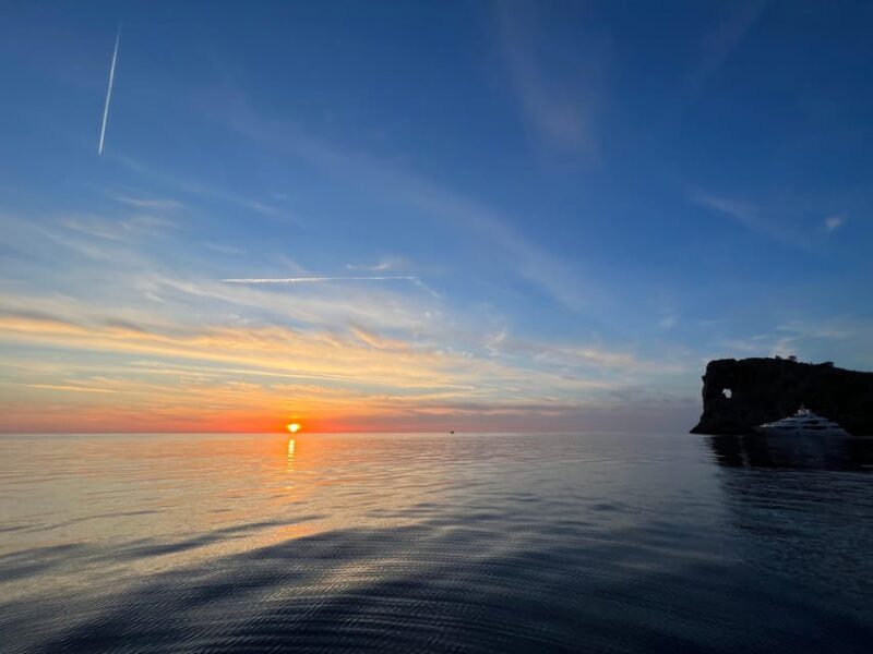 Soller: Private boat tour with skipper - Key Points