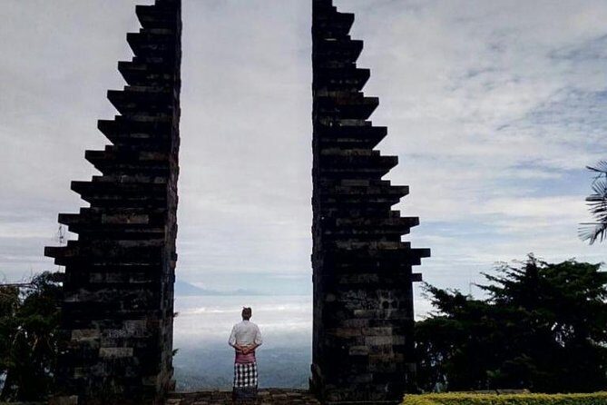 Solo Palace Tour with Sukuh and Ceto Temple from Yogyakarta - The Day Unpacked: A Detailed Look at the Itinerary