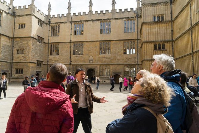 Solo Travellers- university or Harry Potter private group tour - Key Points