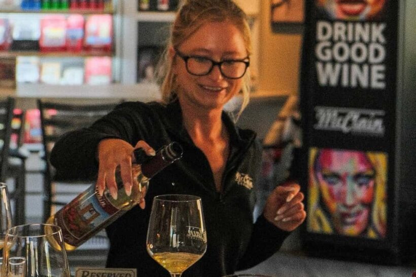 Solvang: Santa Ynez Valley Wine Walking Tour with Tastings - The Wines and the Venues: What Makes Each Stop Special