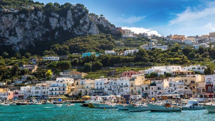 Sorrento: Capri and Blue Grotto Boat Cruise with Drinks - FAQs