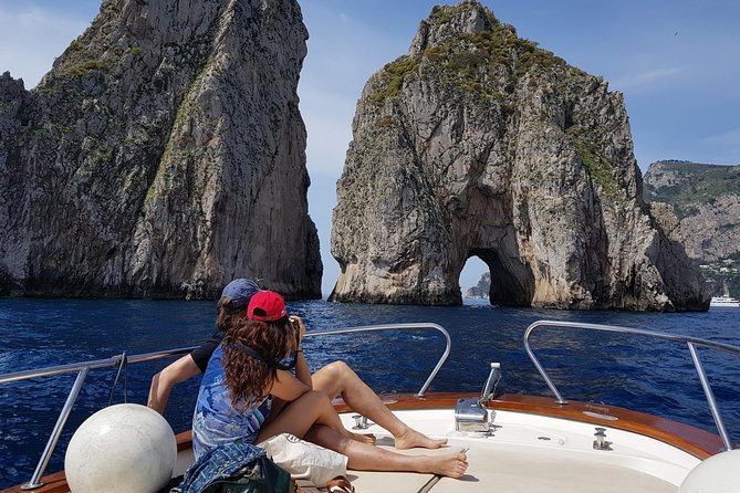 Sorrento: Exclusive Capri Private Boat Tour & Blue Grotto - On-board Amenities and Inclusions