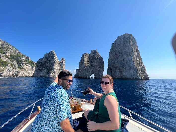 Sorrento: Luxury Boat tour to Capri with Blue Grotto - Key Points