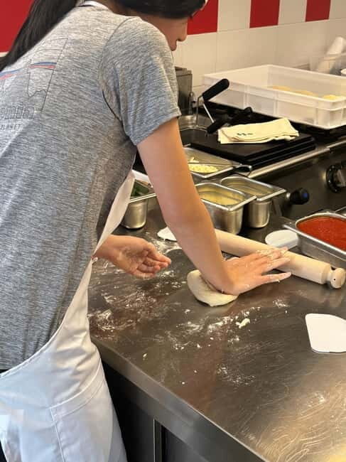 Sorrento: Neapolitan Pizza Making Class Lunch or Dinner - Key Points