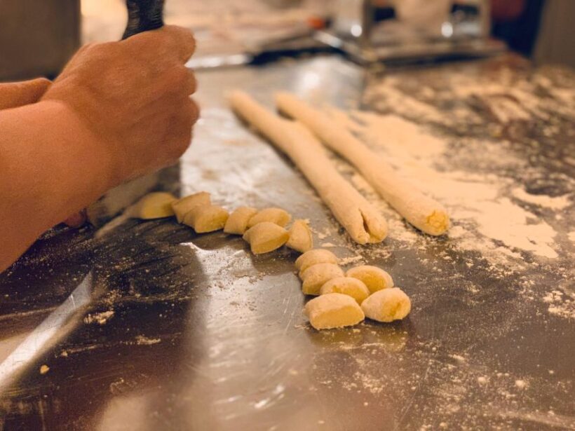 Sorrento: Pasta and Tiramisu Cooking Class with Wine - Key Points