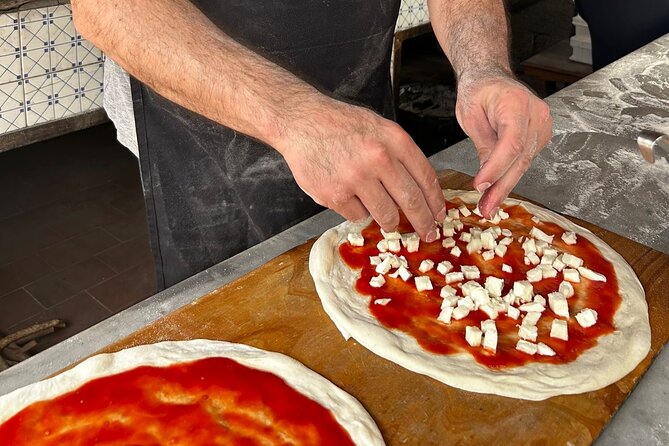 Sorrento Pizza Making Class With Local Pizzaiolo Hands on 100% - Savoring the Homemade Pizza With Local Delicacies