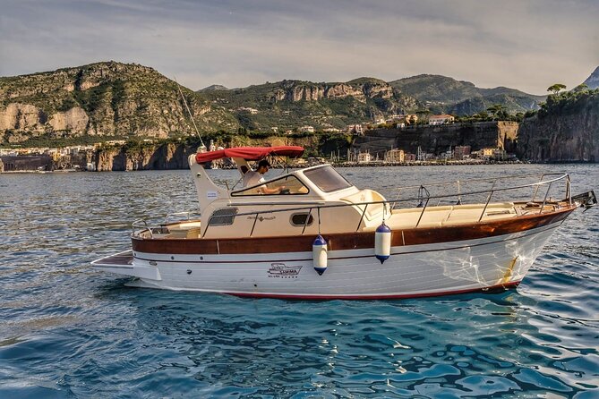 Sorrento: Private Boat Capri & Positano - Sorrentine Gozzo 8.50 - Customizing Your Experience