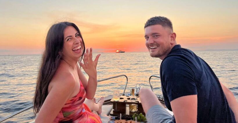 Sorrento: Private Sunset Boat Tour with Music and Aperitif - An In-Depth Look at the Sunset Boat Tour