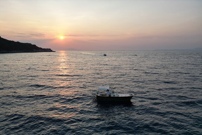 Sorrento Sunset Experience With Prosecco, Limoncello and Snacks - Capturing Panoramic Views