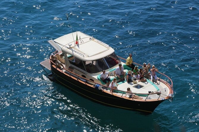 Sorrento to Capri: Small Group Boat Tour With Blue Grotto - Meeting Points and Pickup Options
