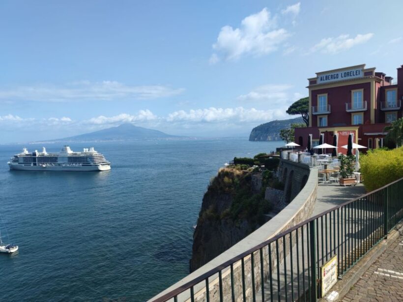 Sorrento: walking in the Grand Tour with stunning landscapes - The Majestic Imperial Hotel Tramontano and the Tasso Connection