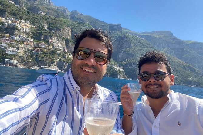 Sorrentomaxiboat Tours to Capri - Included Amenities for Passengers