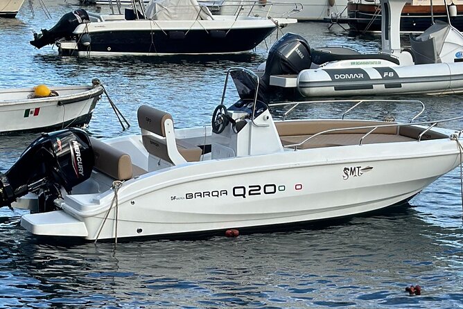 Sorrentomaxiboat Tours to Capri - Meeting Point and Starting Time