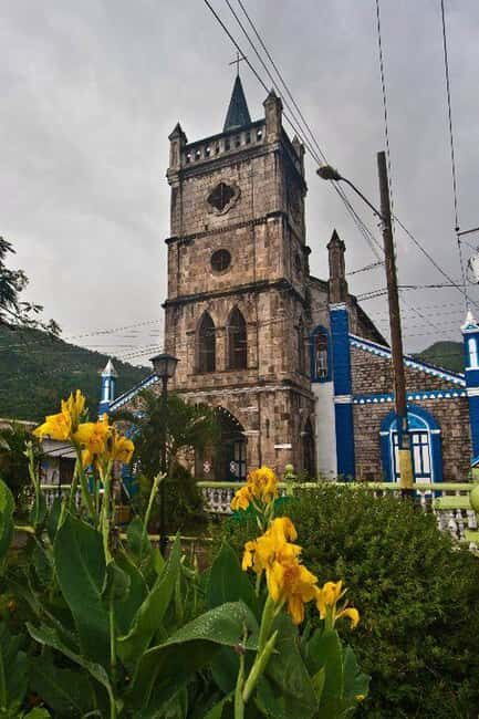 Soufriere Tour & Snorkeling Experience - Key Points