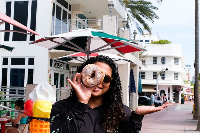 South Beach Sweets Tour: Donuts, Pastelitos, and Patisseries - Accessibility and Group Size