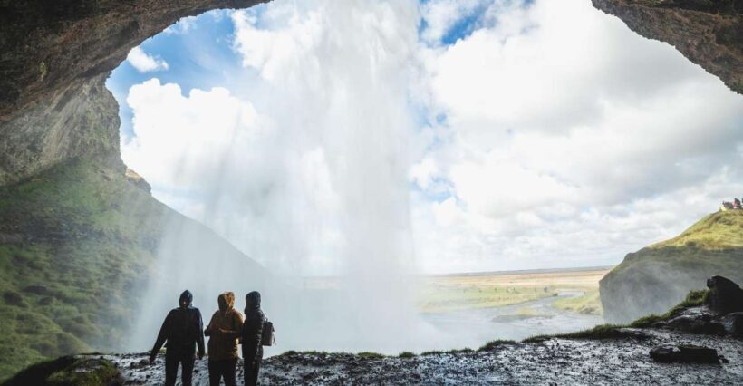 South Coast, Glacier Hike and Northern Lights Winter Tour - An In-Depth Look at the Tour