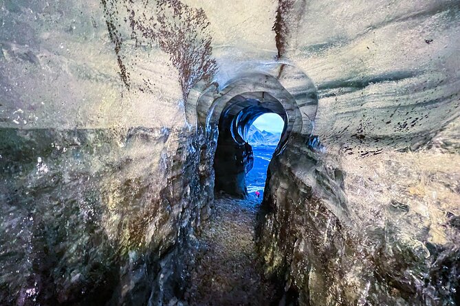 South Coast & Katla Ice Cave Adventure From Reykjavik in a 4x4 - Customer Experiences and Feedback