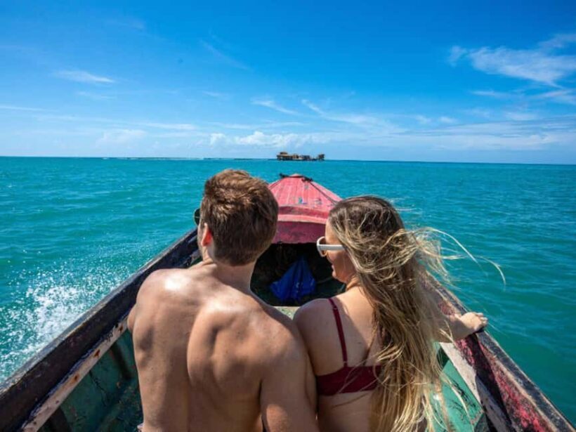 South Coast: Pelican Bar & Black River Safari Experience - Key Points