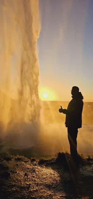 South Coast with Diamond Beach and Jökulsárlón Private Tour - Analyzing the Value and Price