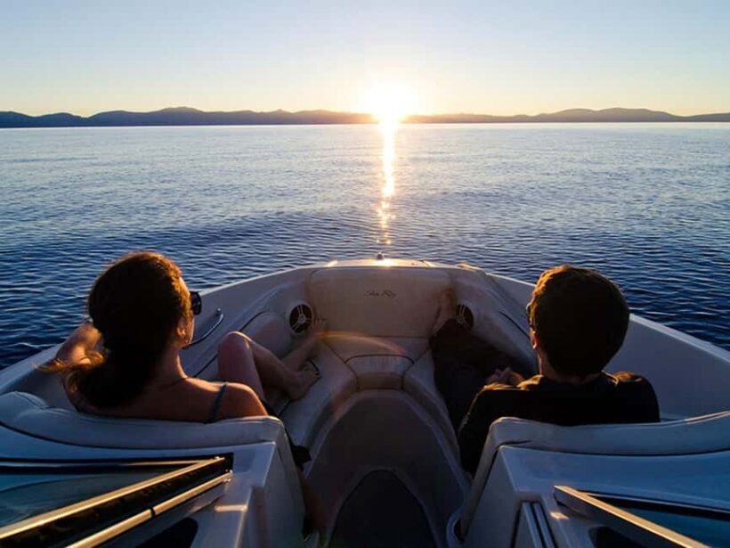 South Lake Tahoe: 24-foot Crest Pontoon Boat Rental - Exploring Lake Tahoe on a Pontoon Boat