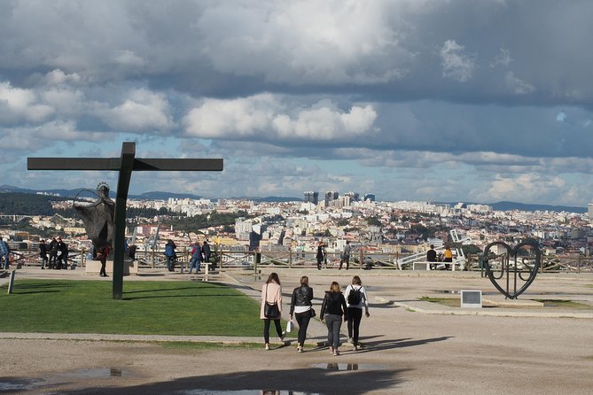 South of Lisbons Wonders  Arrábida , Wine & Tile Private Tour - What Travelers Say